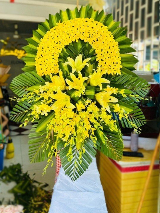 Kệ Hoa Tang Sang Trọng