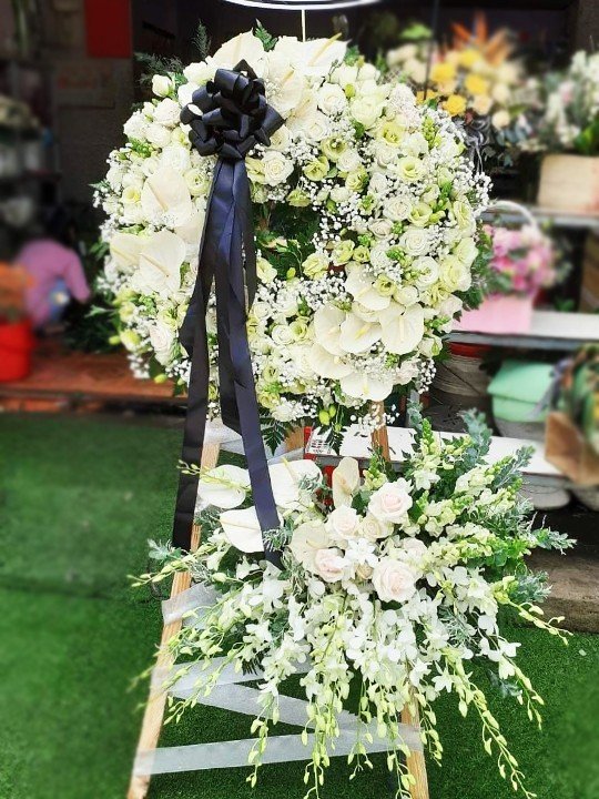 Kệ Hoa Phúng Điếu