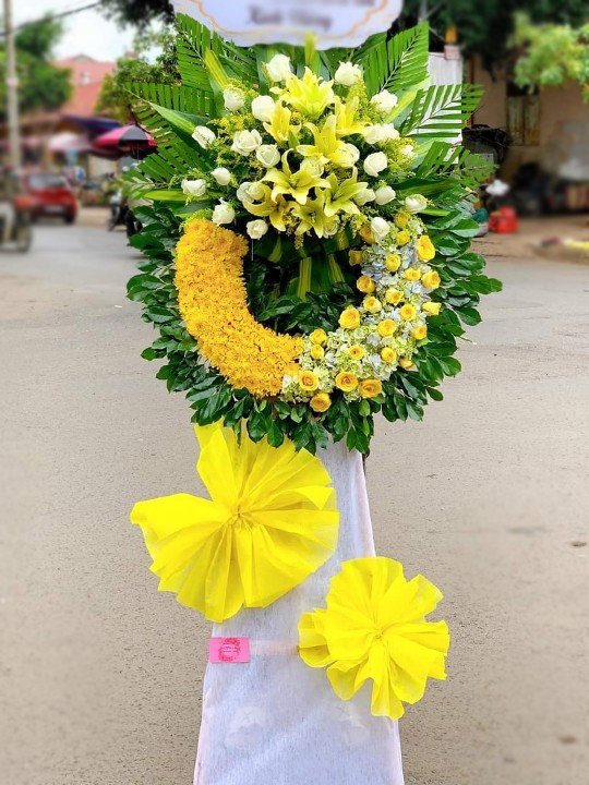 Hoa Viếng Tang Sang Trọng